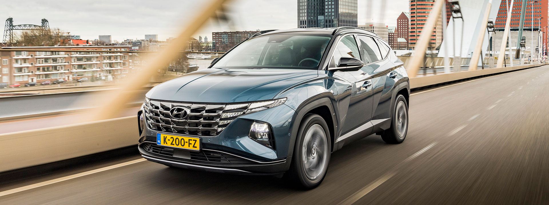 Bas van Putten van NRC test de Hyundai Tucson