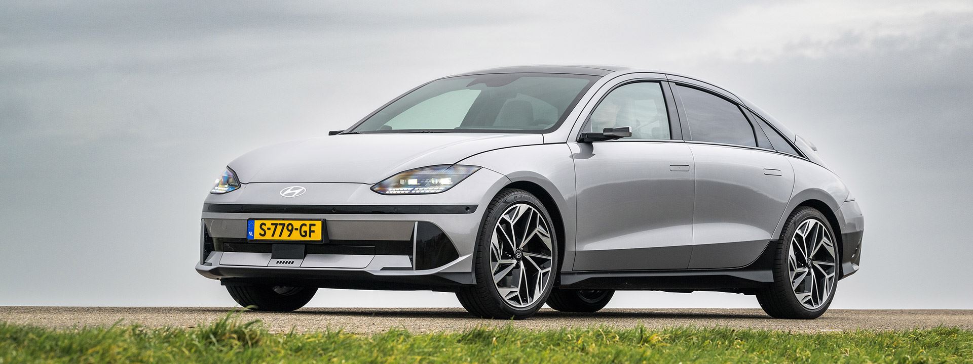 Hyundai voert investering in elektrische auto's op